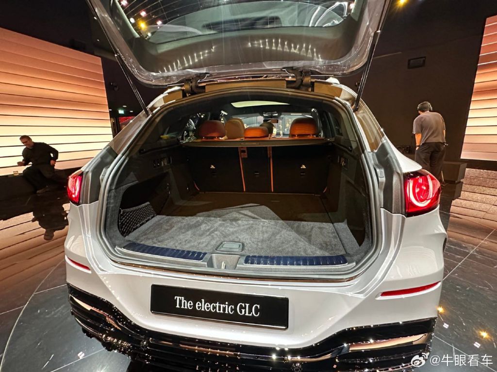 全新奔驰纯电glc实拍 NGA玩家社区