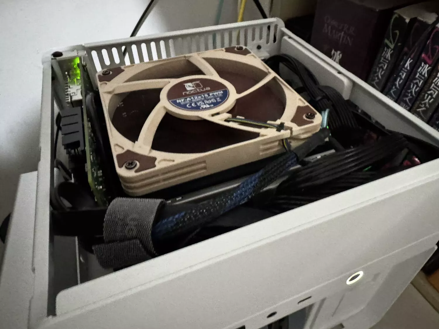 给NAS换了相变片+升级了双4T SSD NGA玩家社区