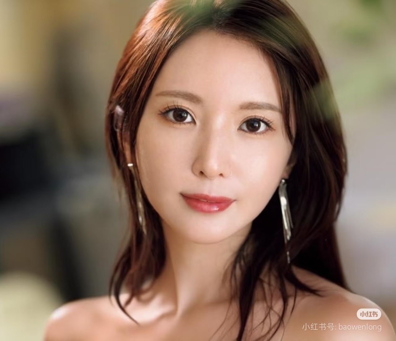 请问了不起的加里奥们，这两个人是谁？以及车牌 NGA玩家社区