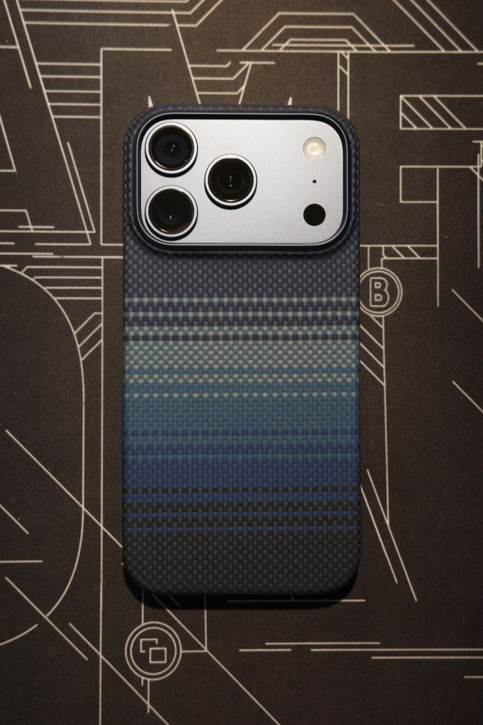 iPhone 17pro pitaka月升开箱，及17pro蓝色对比13pro蓝色 NGA玩家社区