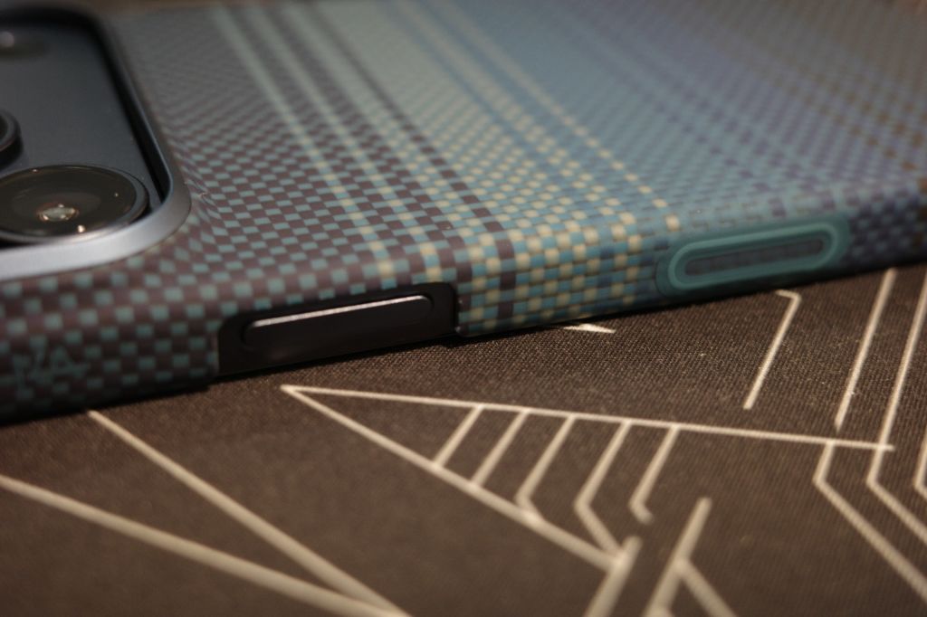 iPhone 17pro pitaka月升开箱，及17pro蓝色对比13pro蓝色 NGA玩家社区