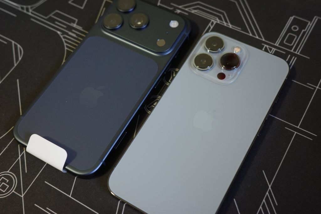 iPhone 17pro pitaka月升开箱，及17pro蓝色对比13pro蓝色 NGA玩家社区