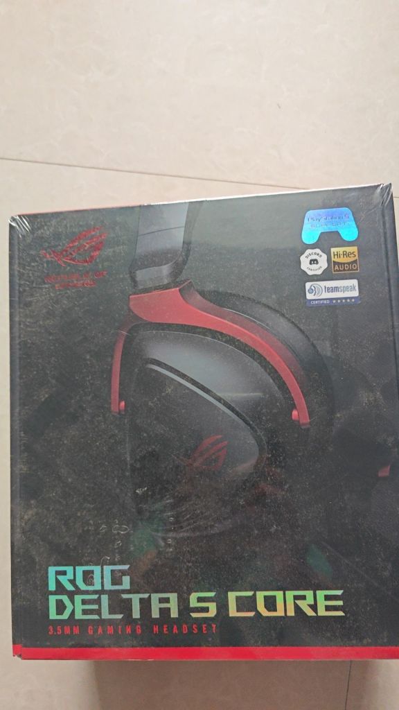 ROG棱镜s标准版，黑色有线耳机 178