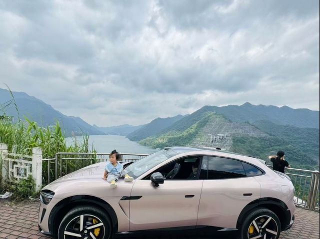 蓝色yu7max提车，防二三四五血，顺带竞品试驾主观体验 NGA玩家社区