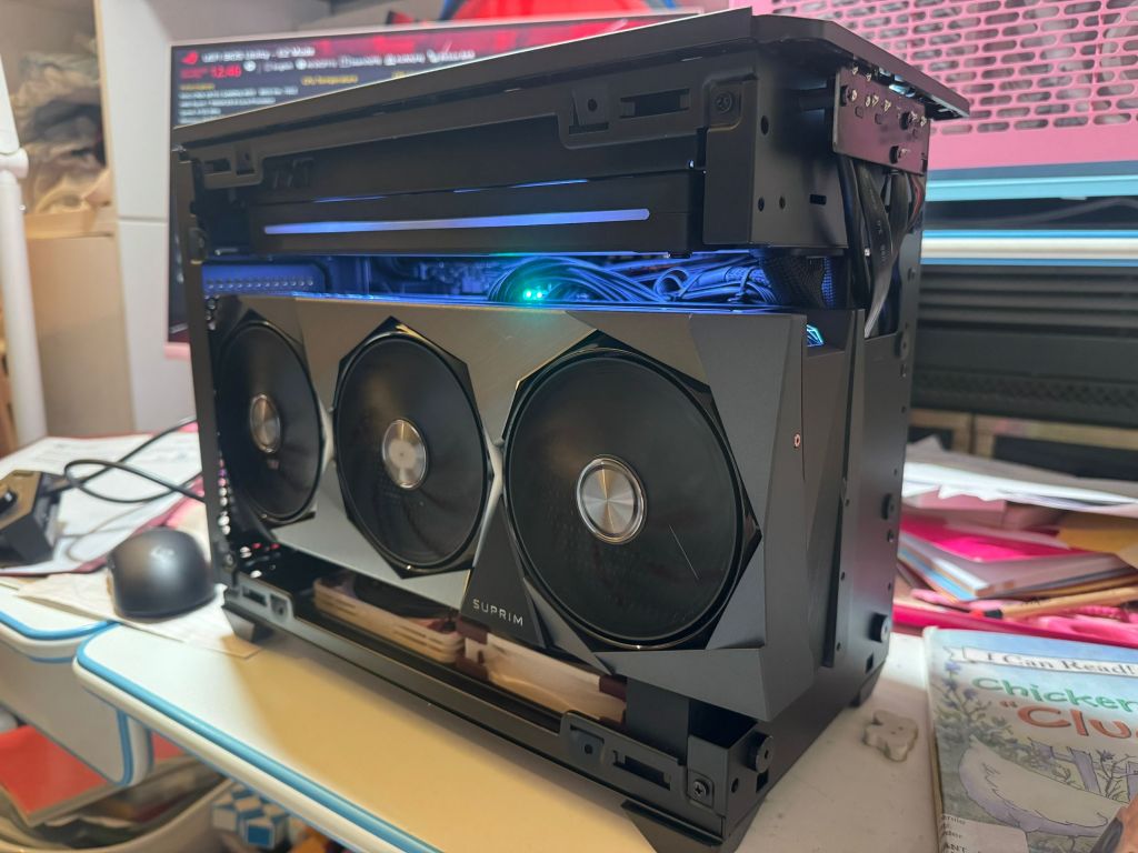 5090超龙ITX装机作业 酷冷至尊NR200P V3 NGA玩家社区