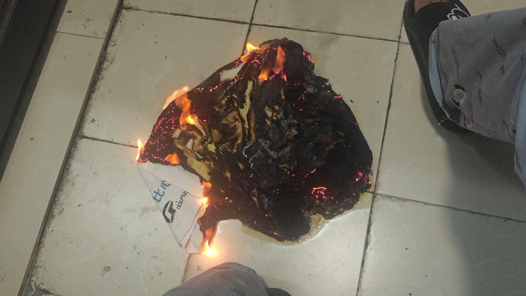 [场外杂谈] BLG粉丝开始烧Elk队服了 NGA玩家社区