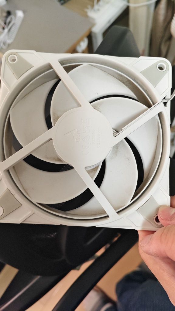 请教一下大佬，这个arctic p12max是什么版本？ NGA玩家社区