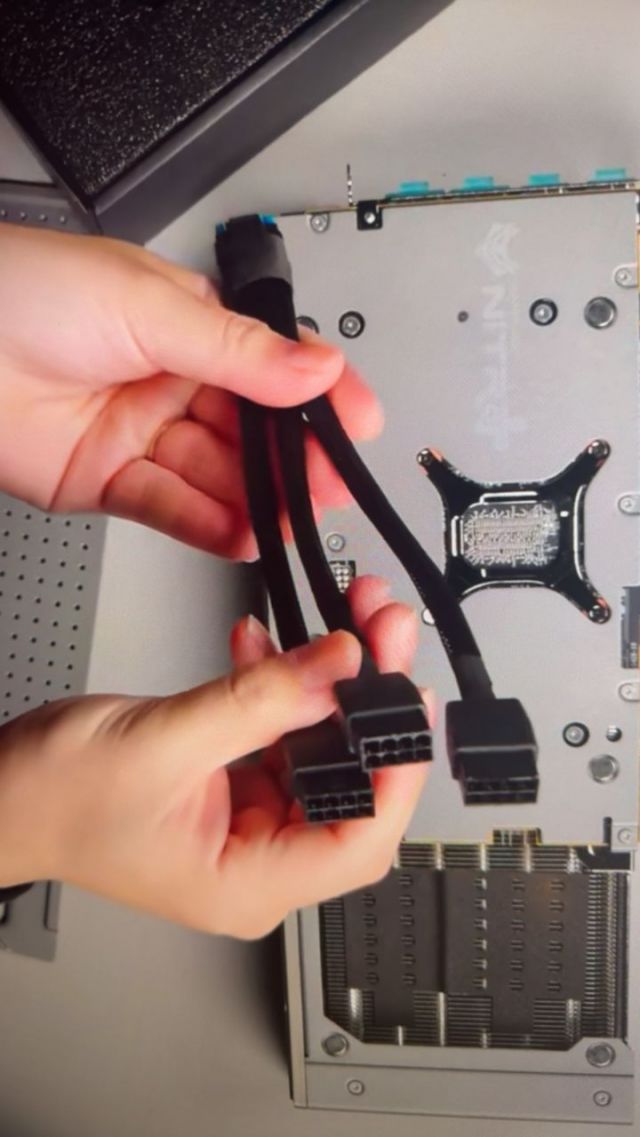 电源只有两个8pin，显卡需要3个8pin，还有救吗 NGA玩家社区