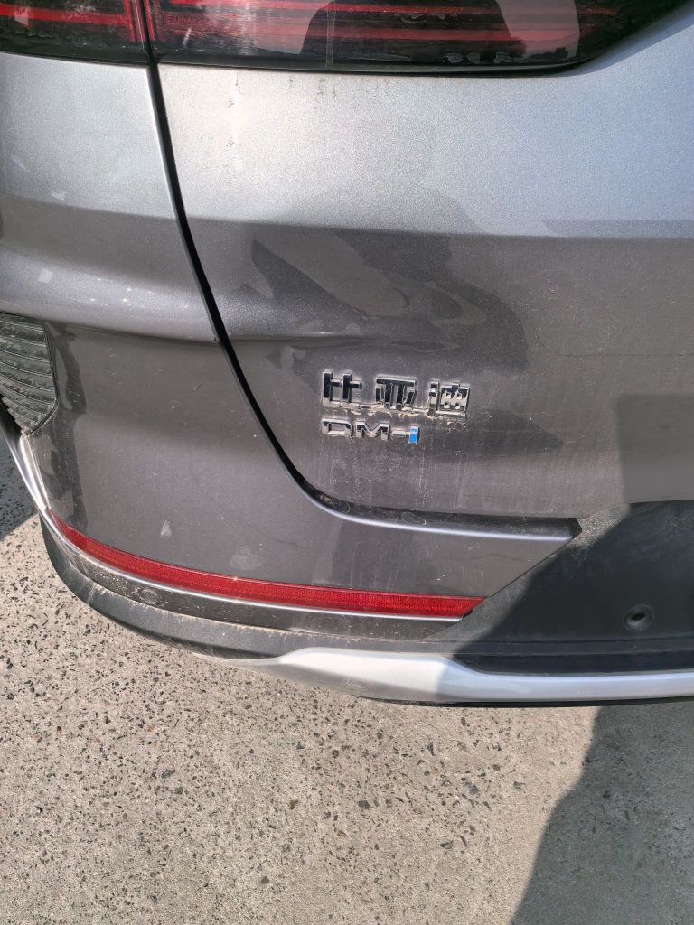 车被4S店撞了 NGA玩家社区