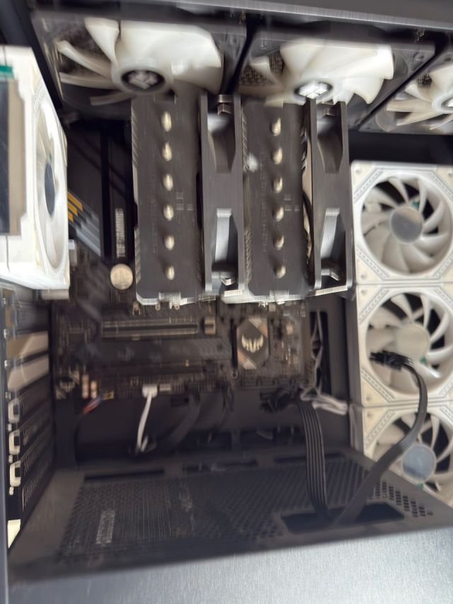 升级 98x3d 了，出 5800x3d 无卡主机 NGA玩家社区