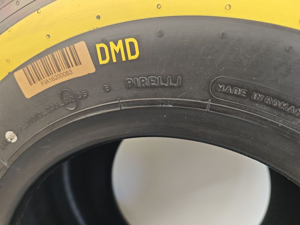 网上还真有卖F1轮胎的，1900欧一个 NGA玩家社区