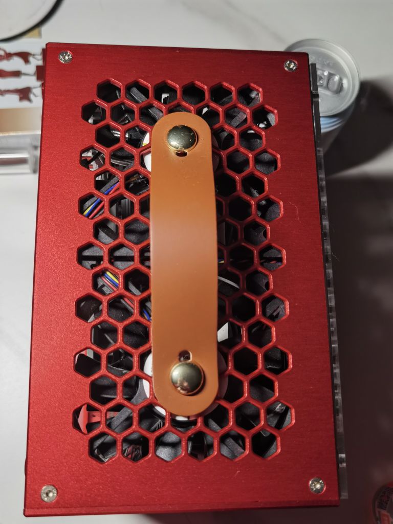 [电脑整机] [电脑硬件] 西安附近出一台A4 ITX NGA玩家社区