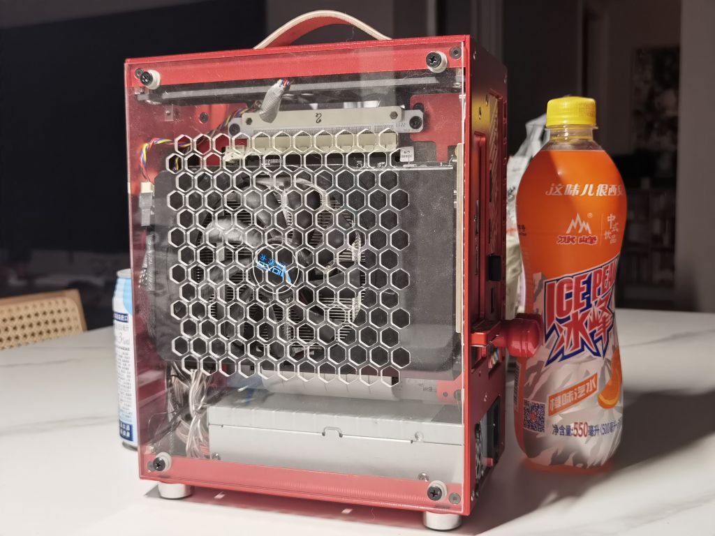 [电脑整机] [电脑硬件] 西安附近出一台A4 ITX NGA玩家社区