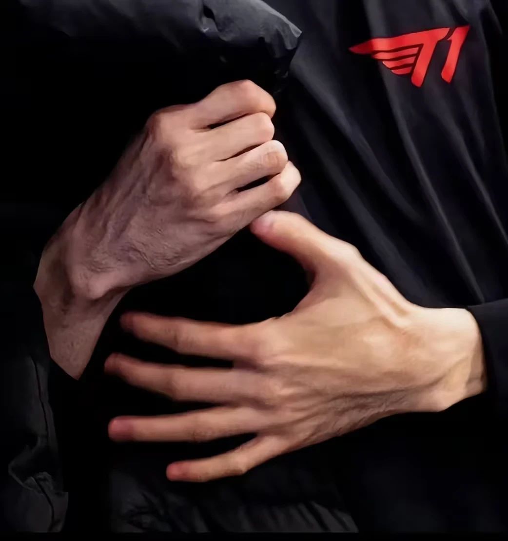 [本赛区赛事]为什么faker手严重变形尺帝却没有？ NGA玩家社区