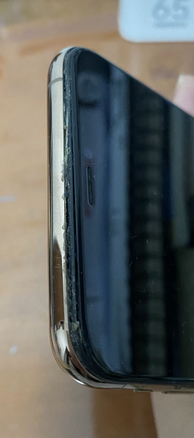 东莞出个摔过的iPhone XSM 256G 500块钱 NGA玩家社区
